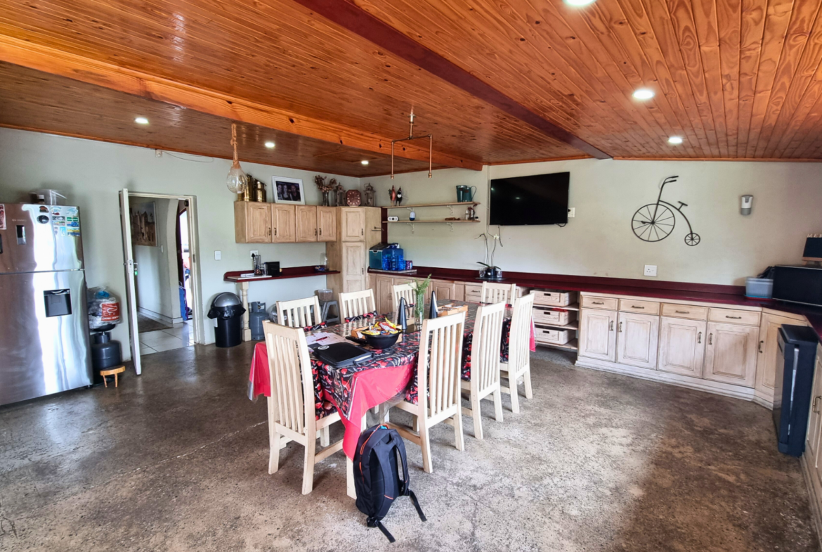 Double-Storey Family Home in Bonaero Park with the Accent on Space ...